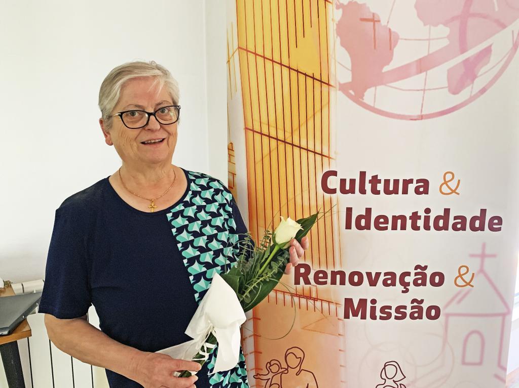 50 anos de Consagração Secular de Maria de Jesus Pereira: Um exemplo de ...