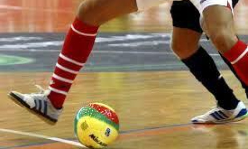 Futsal: Retaxo adianta-se na final do play-off de futsal | Reconquista