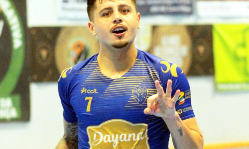 Futsal: Ex-atleta de Retaxo e Ladoeiro na Intercontinental | Reconquista